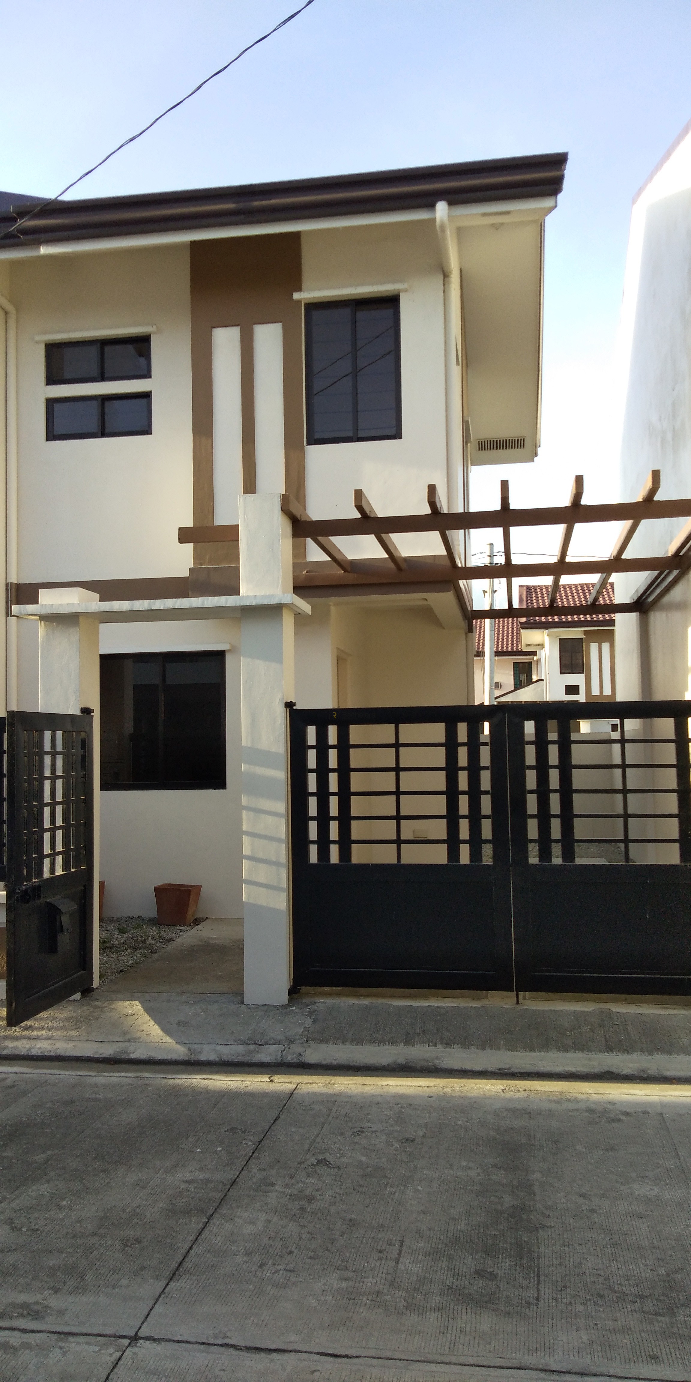 Rea Ines | Collin Ville | Joey W/ Trellis Single Dettached Iu ...