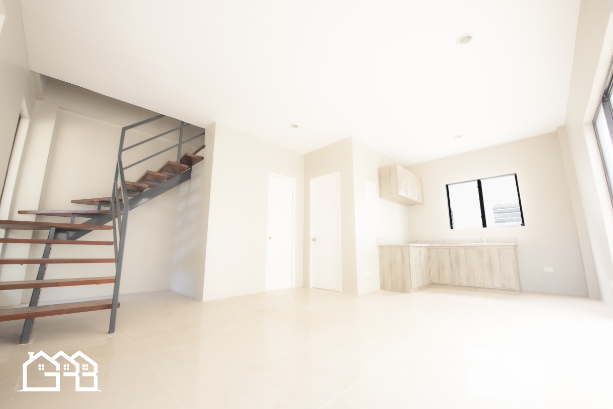 Rodevino Calisagan | Villa Illuminada | 2 Storey Side Attached ...