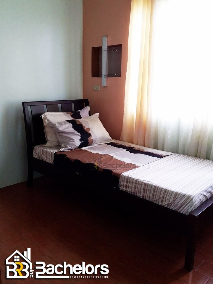 Erlinda Villa | Golden Horizon Courtyard | Elena - Inner | Bachelors ...