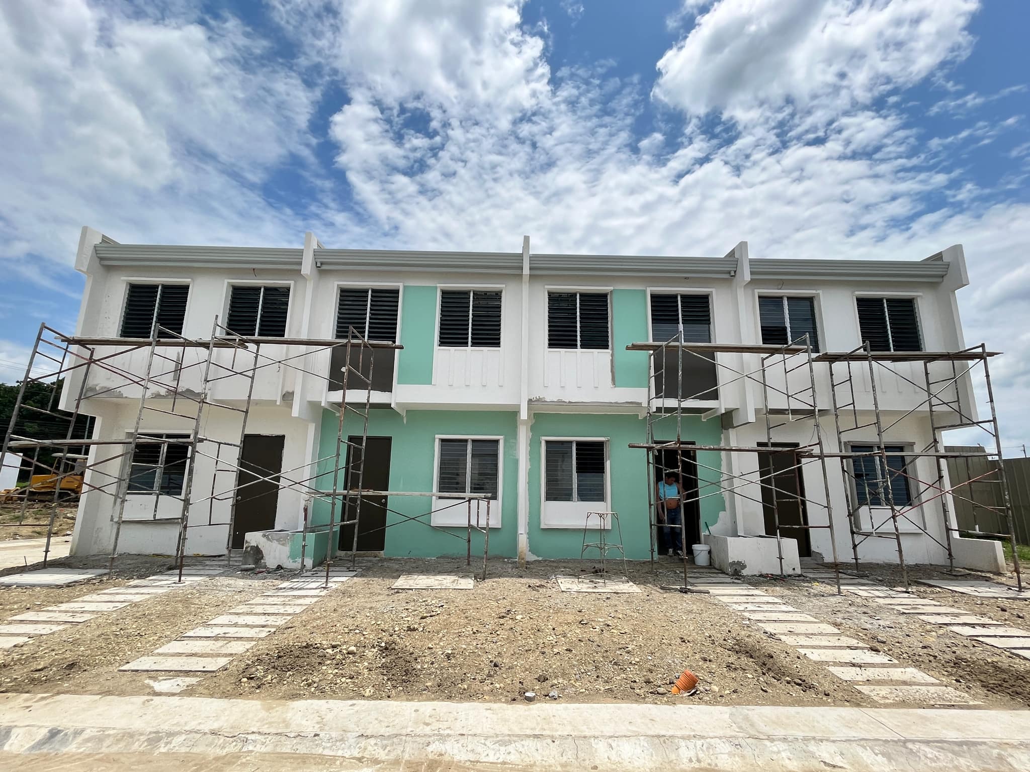 Renalyn Mirasol | La Prima Homes Tanjay | Townhouse | Bachelors Realty ...